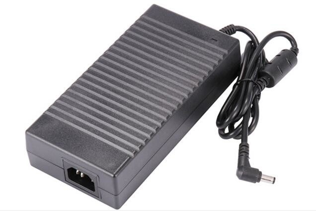 12V 5A DC Power Supply With 4 Pin Din Connector 60W , AC 100-240V 50-60Hz